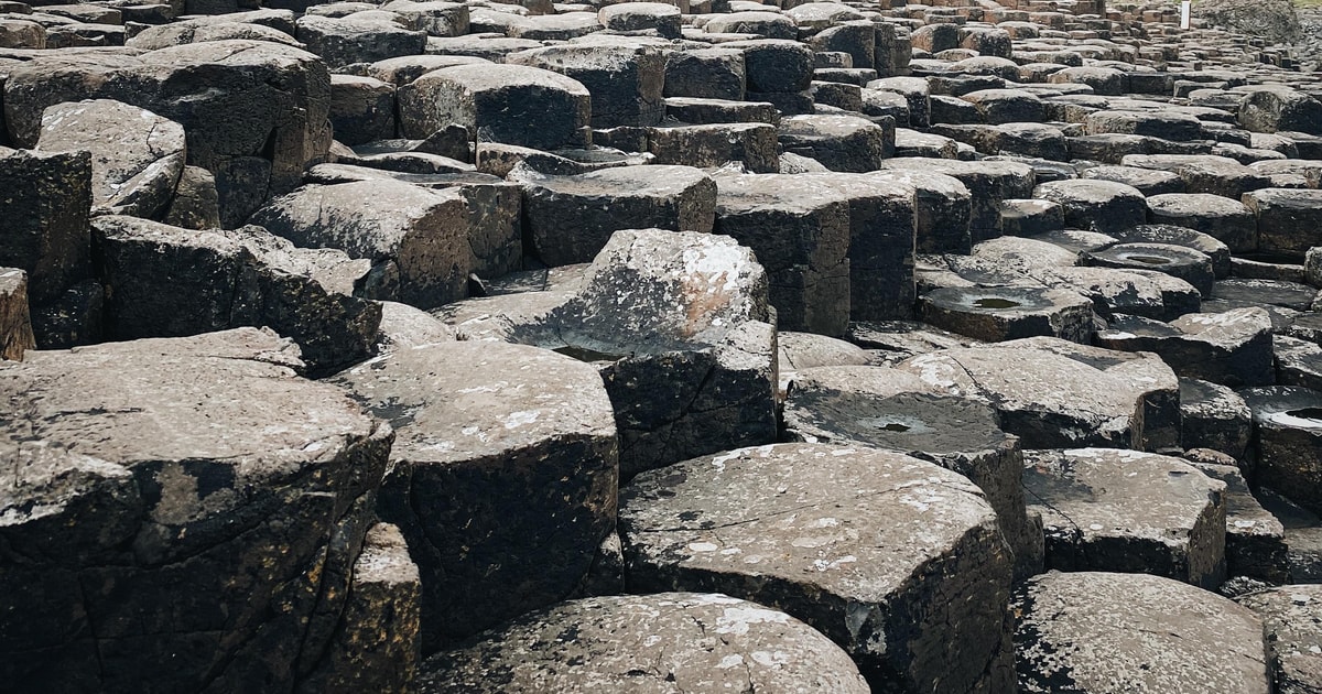 Scenic Transfer - Belfast to Derry via Giants Causeway Coast | GetYourGuide