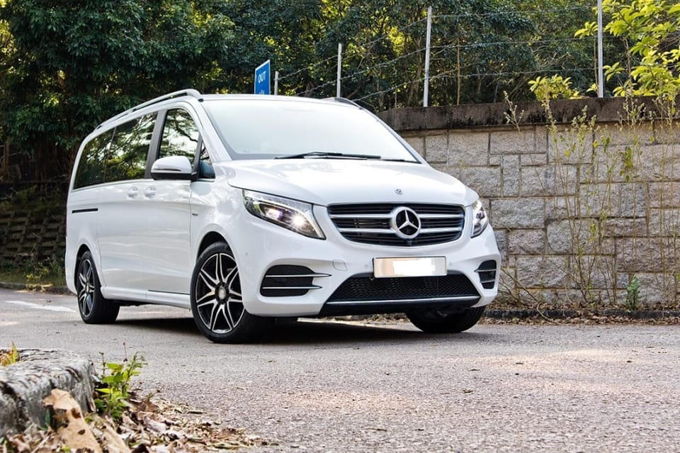 Cancún: Minivan Transfer between Airport and Hotel | GetYourGuide