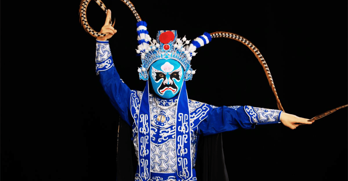 Chengdu: Liyuan Theater Sichuan Opera Face-Changing Show | GetYourGuide