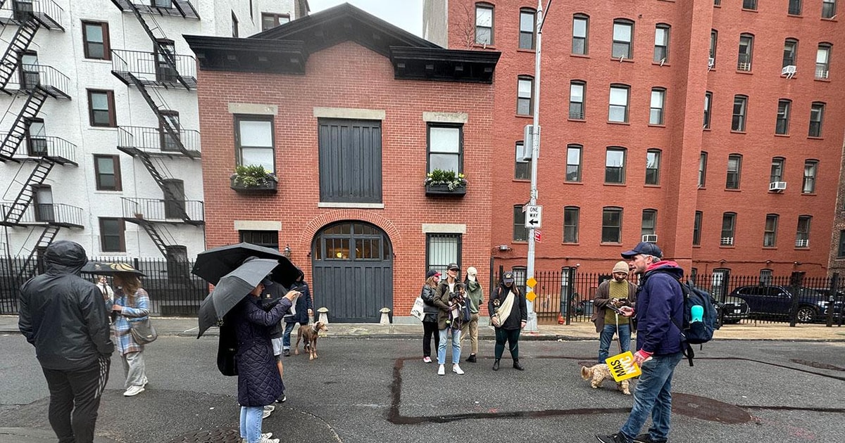 Brooklyn Heights: New York City's First Suburb | GetYourGuide