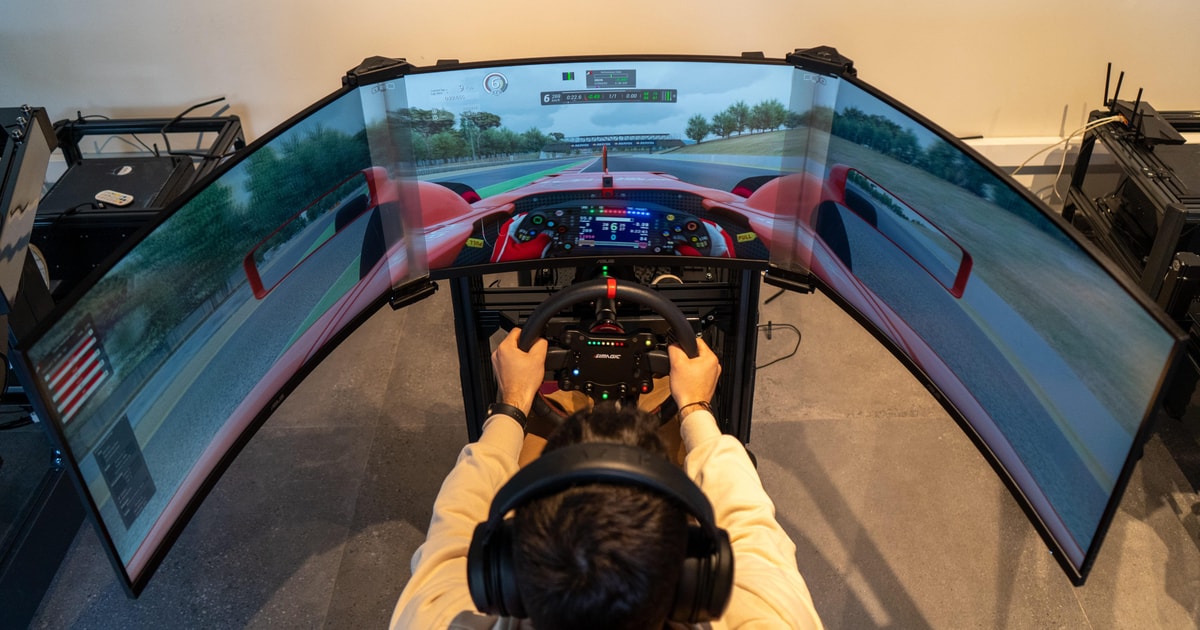 Barcelona: Driving simulator Experience (SIM Racing) | GetYourGuide