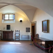 Discover the historic house of Niccolò Machiavelli; | GetYourGuide