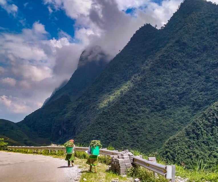 Ha Giang Loop: Recorrido en moto con Easy Rider | GetYourGuide