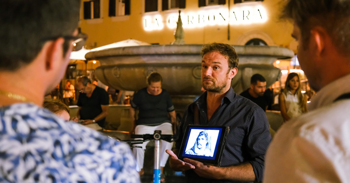 Roms hemmeligheder: Historisk true crime-tur for små grupper | GetYourGuide