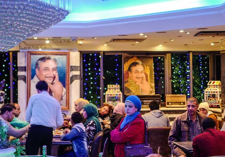 Visite culinaire au restaurant Koshary Abou Tarek depuis Le Caire ...