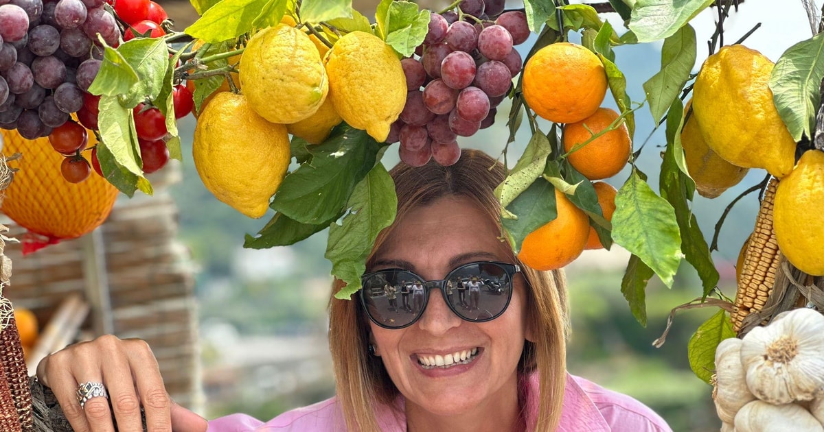 Walking tour in Naples | GetYourGuide