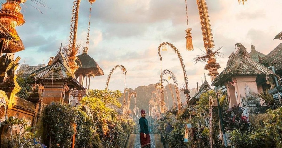 Bali: Satul Penglipuran, templul Tirta Empul și terasa de orez ...