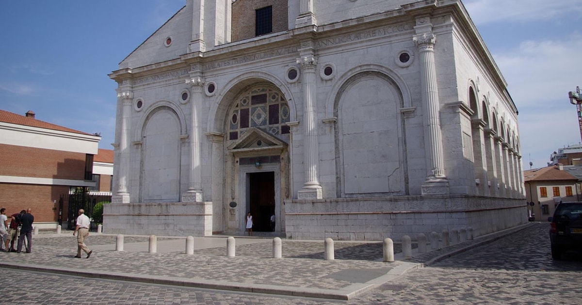 Rimini: Sights & Highlights Walking tour | GetYourGuide