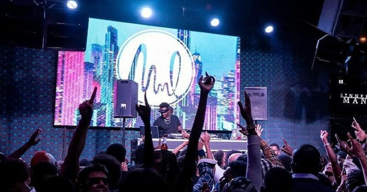 Nairobi: Nachtleven Tour met Diner, Drankjes en Club Entree | GetYourGuide