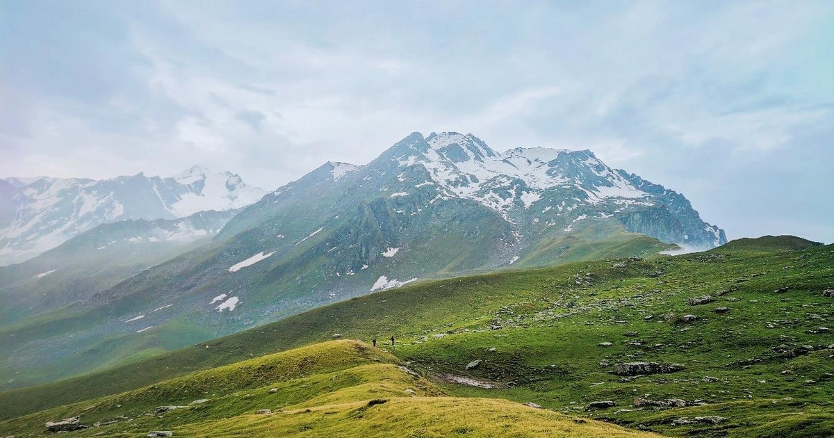 Sar Pass Trek By WDRLUST | GetYourGuide