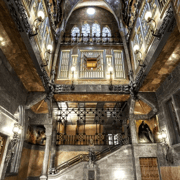 Barcelona: História oculta do Raval | GetYourGuide