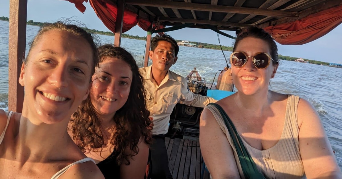 Kompong Kleang Floating Village Guide Tour from Siem Reap | GetYourGuide