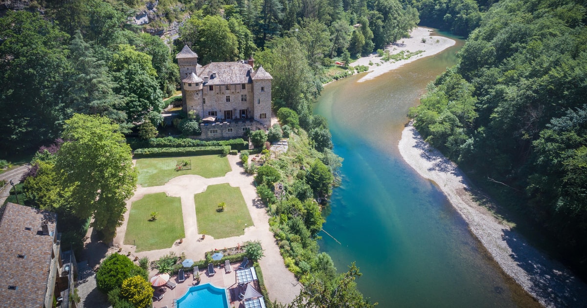 Canoeing in the Tarn Gorges - Discover the Lucy route (20 km ...
