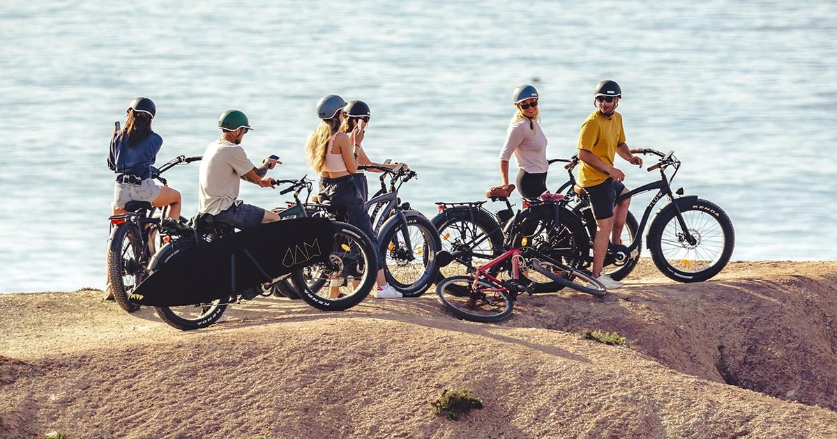 Peniche Surf Experience: E-Bike Tour und Surfstunde | GetYourGuide