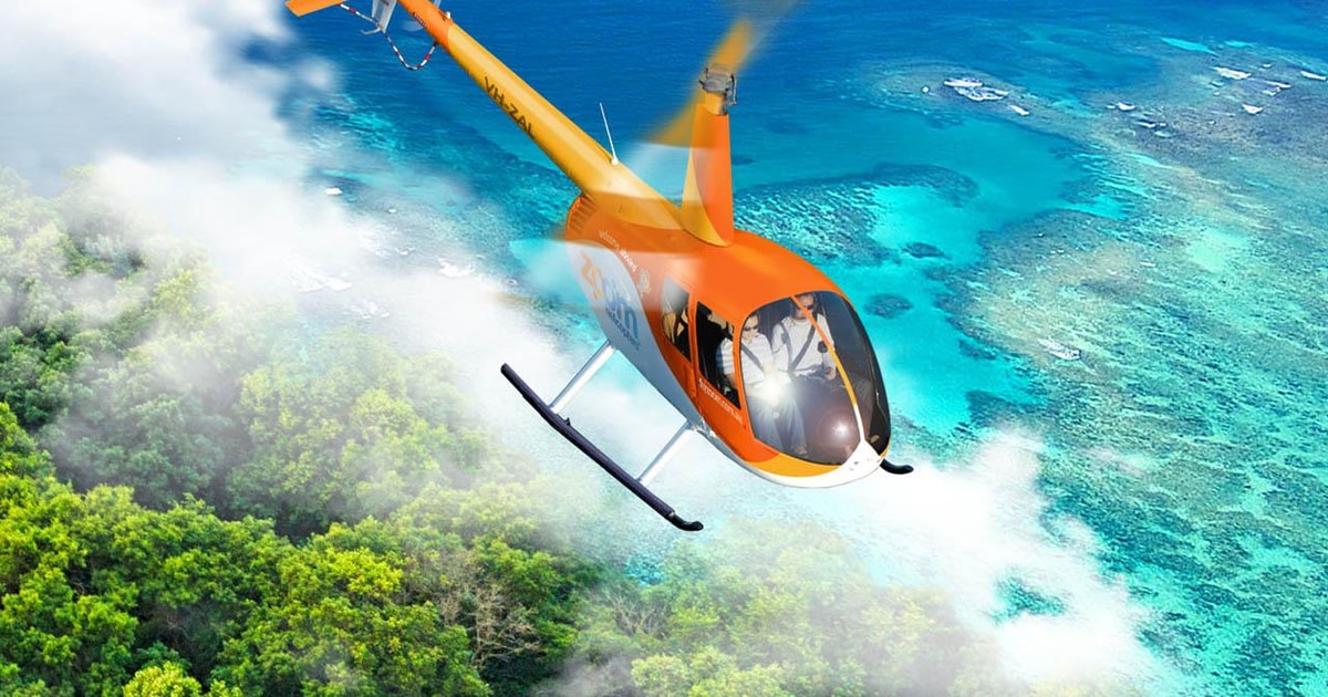Reef Rainforest Fusion 45 minute scenic flight | GetYourGuide