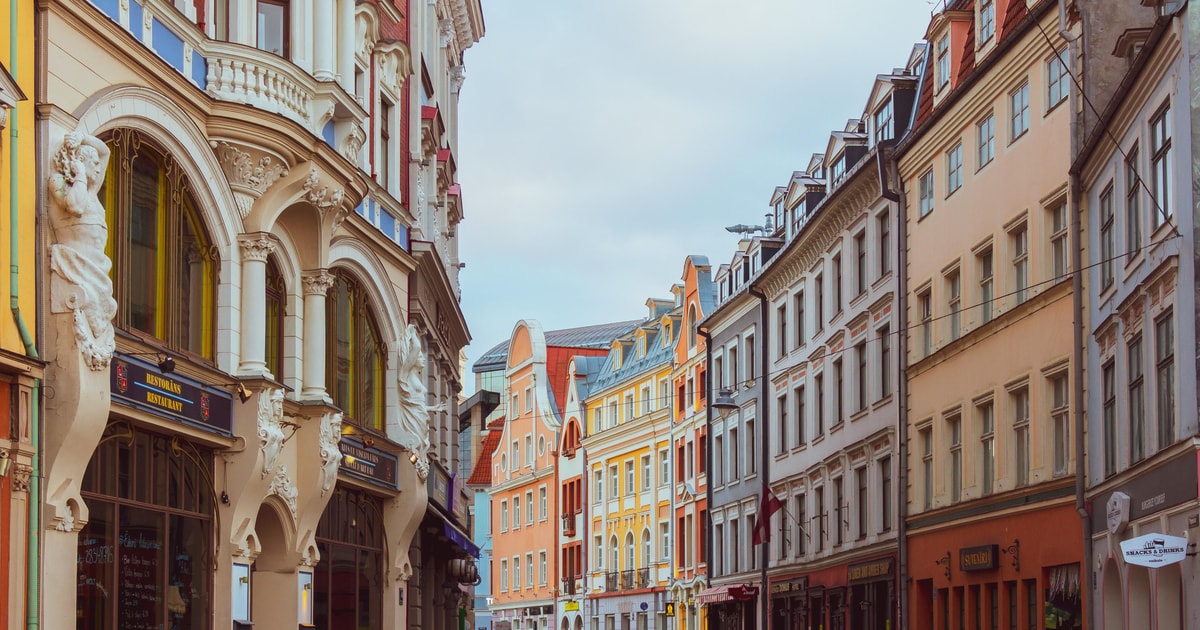 Riga : Bachelor Party Outdoor Smartphone Spiel | GetYourGuide