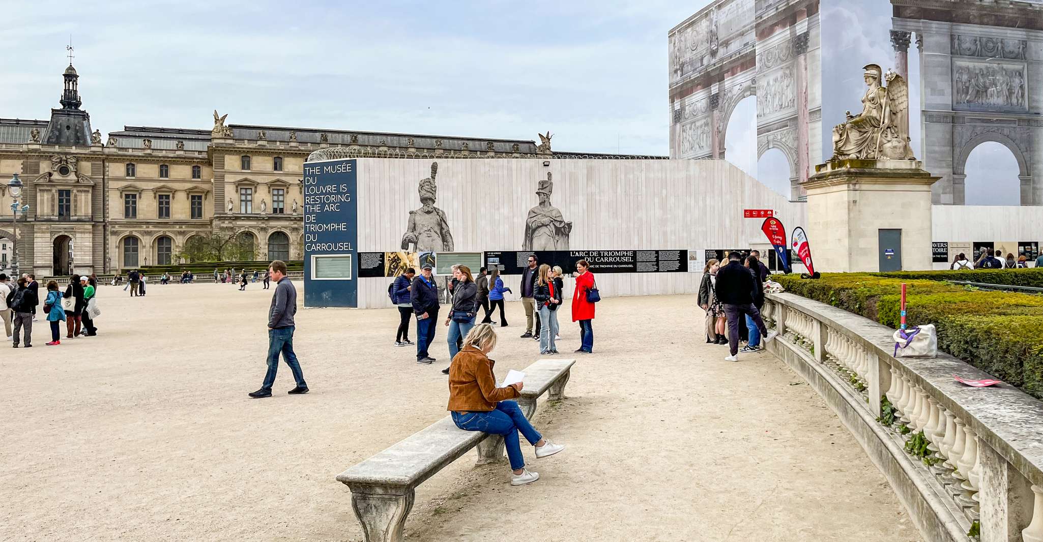 Paris, Skip-the-line Louvre Ticket with Host for Mona Lisa | Other ...