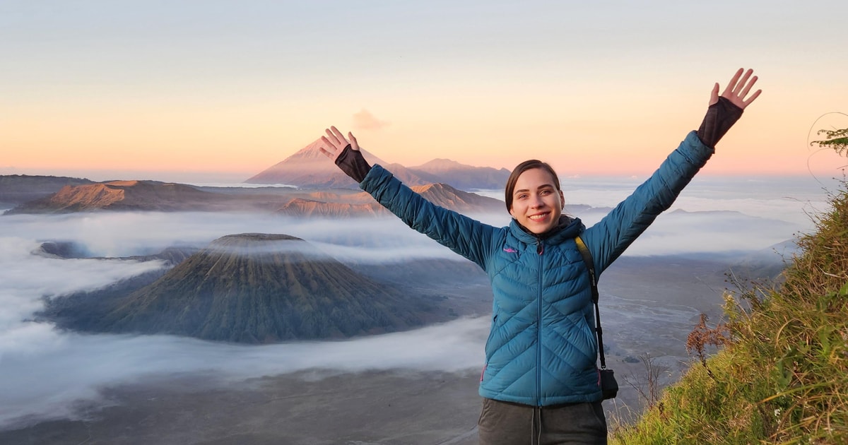 Yogyakarta: Borobudur, Bromo, Ijen Vulcano & Bali 4-Day Tour | GetYourGuide