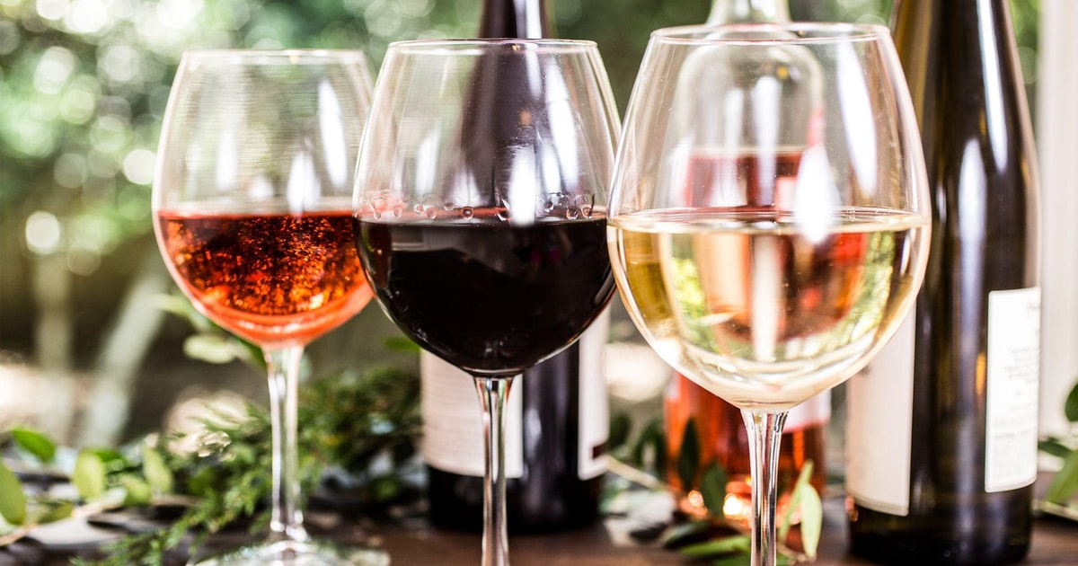 Descubre el Vino Excursión a Viñedos y Cata de Vinos de Santorini ...