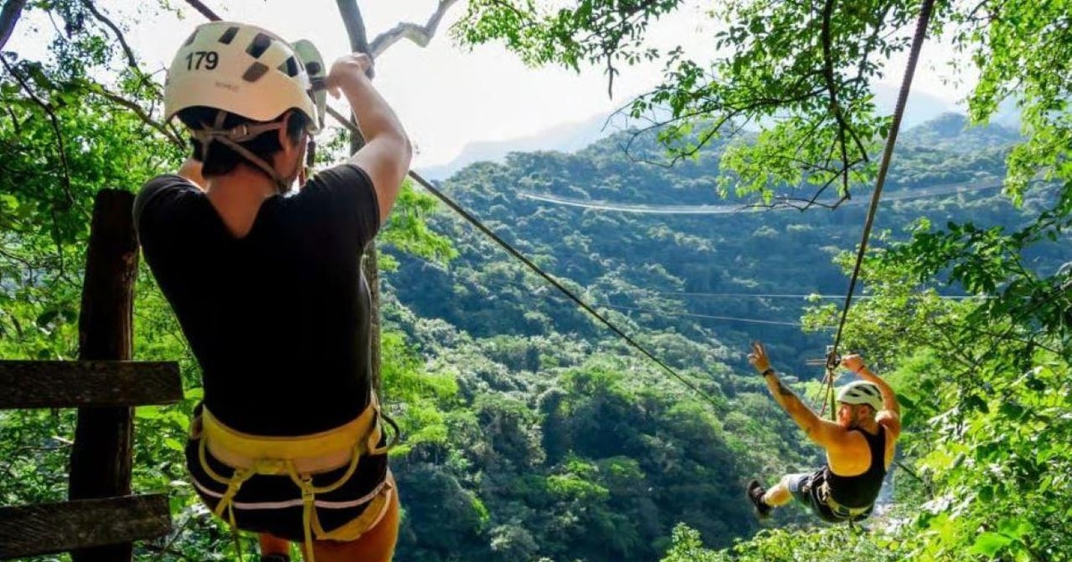 Punta Cana: avventura in zipline con prelievo in hotel | GetYourGuide