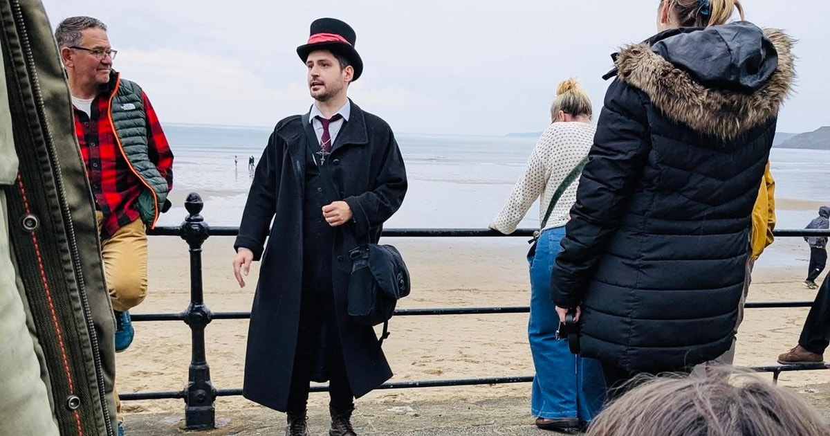 The Scarborough Ghost Walk | GetYourGuide