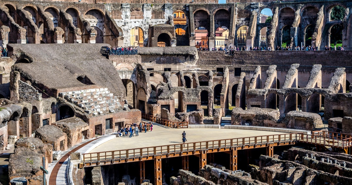 Colosseums arenagolv och privat tur i antika Rom | GetYourGuide