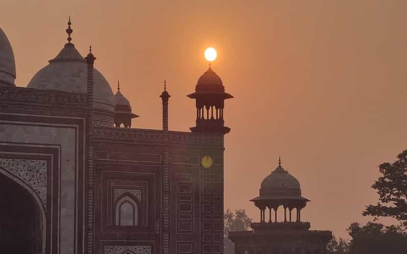 Agra: Sunrise Taj Mahal Tour with taj mahal full moon light | GetYourGuide