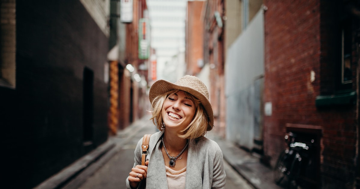 Outdoor portrait photoshoot in Brisbane | GetYourGuide