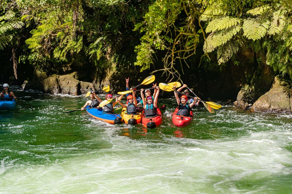 Épica excursión en kayak biplaza por las cascadas del río Kaituna ...