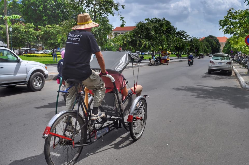 Hidden Phnom Penh City Guided Tour, Royal Palace, Wat Phnom | GetYourGuide