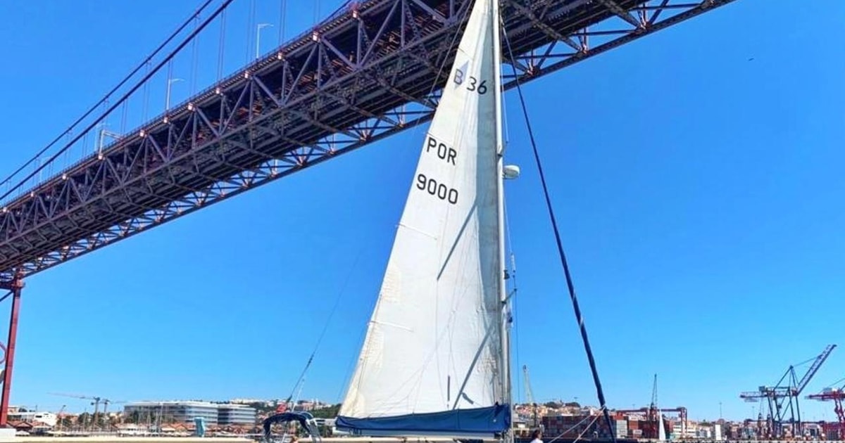 Lisabona: Excursie de o zi și la apus pe râul Tagus | GetYourGuide