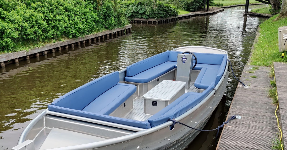 Giethoorn: 1 uur privéboottocht met een lokale kapitein | GetYourGuide