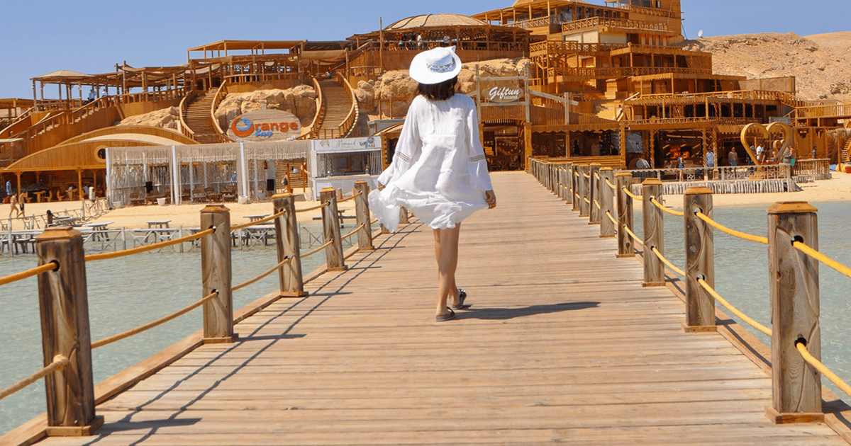 Hurghada: Premium Giftun Island-krydstogt, frokost og vandsport ...