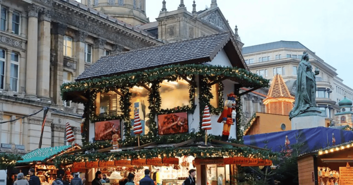 Birmingham: Tour a piedi dei mercatini di Natale e delle luci festose ...