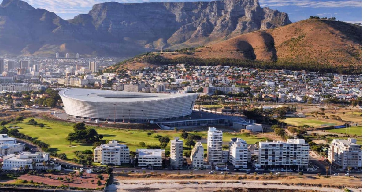Cape Town Explorer Tour & Table Mountain | GetYourGuide