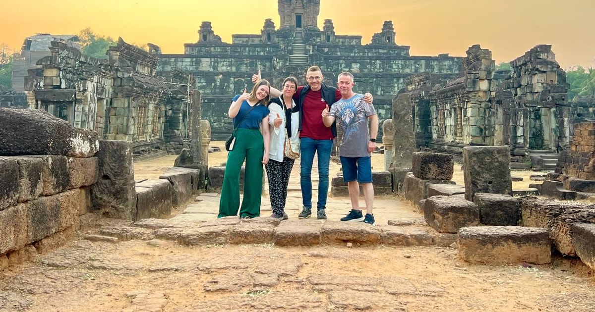 Endagsutflykt från Phnom Penh till Siem Reap (Angkor) och tillbaka ...