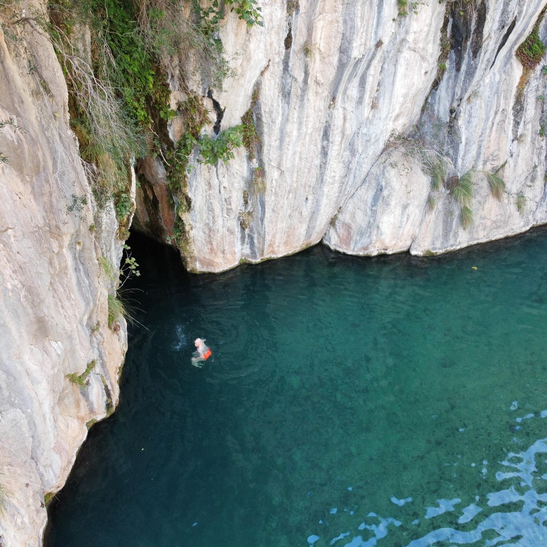 Din Valencia: Ape termale și cascade | GetYourGuide