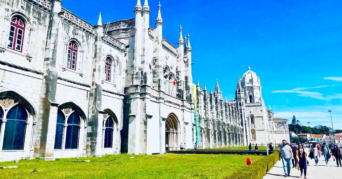 Lisbon: Belem Riverside Tuk Tuk Tour with Pastel de Nata | GetYourGuide