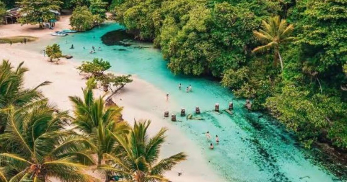 Samaná: Playa Rincón Safari-Tour mit Mittagessen und Getränken ...