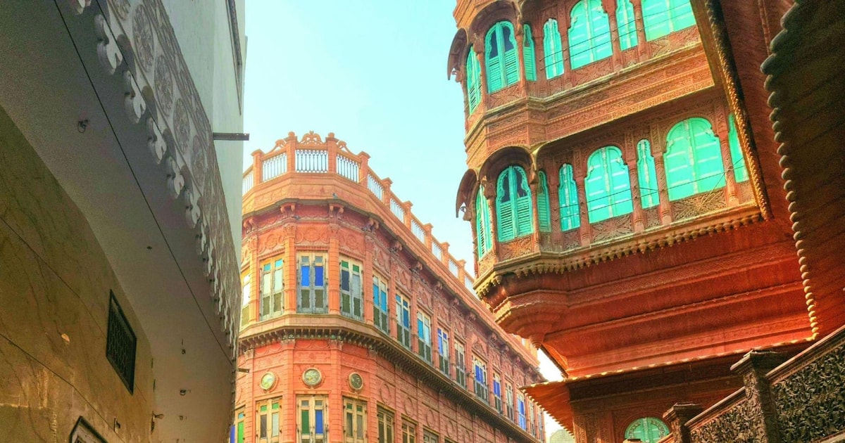 Explore Old Bikaner City: Guided Walking Tour by Foot | GetYourGuide