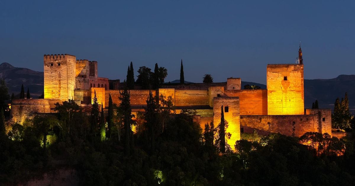 Granada: Alhambra Night Visit Entry Ticket | GetYourGuide