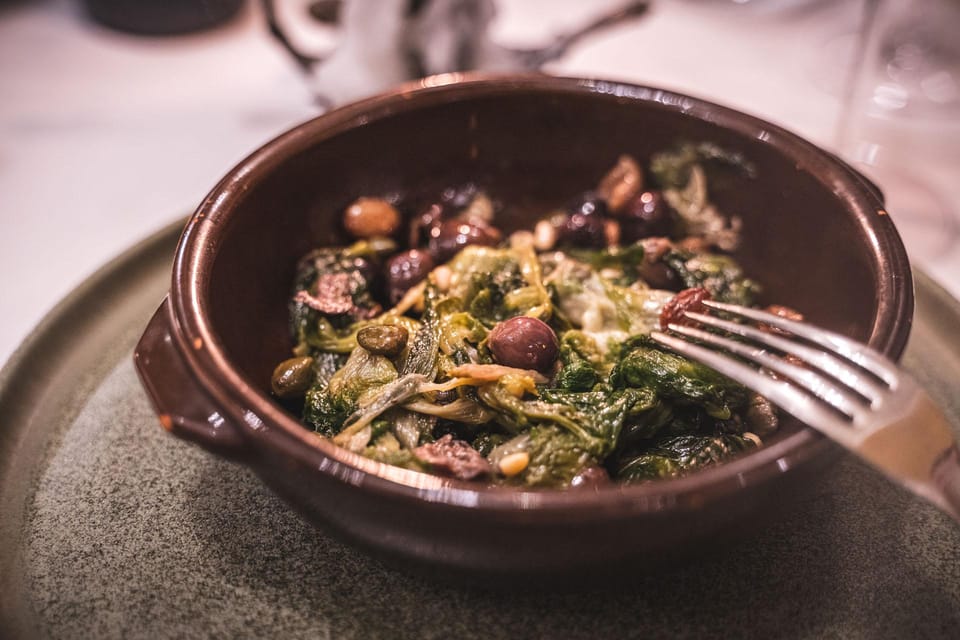 Napoli Food Pass Neapolitan tradition in 3 meals | GetYourGuide