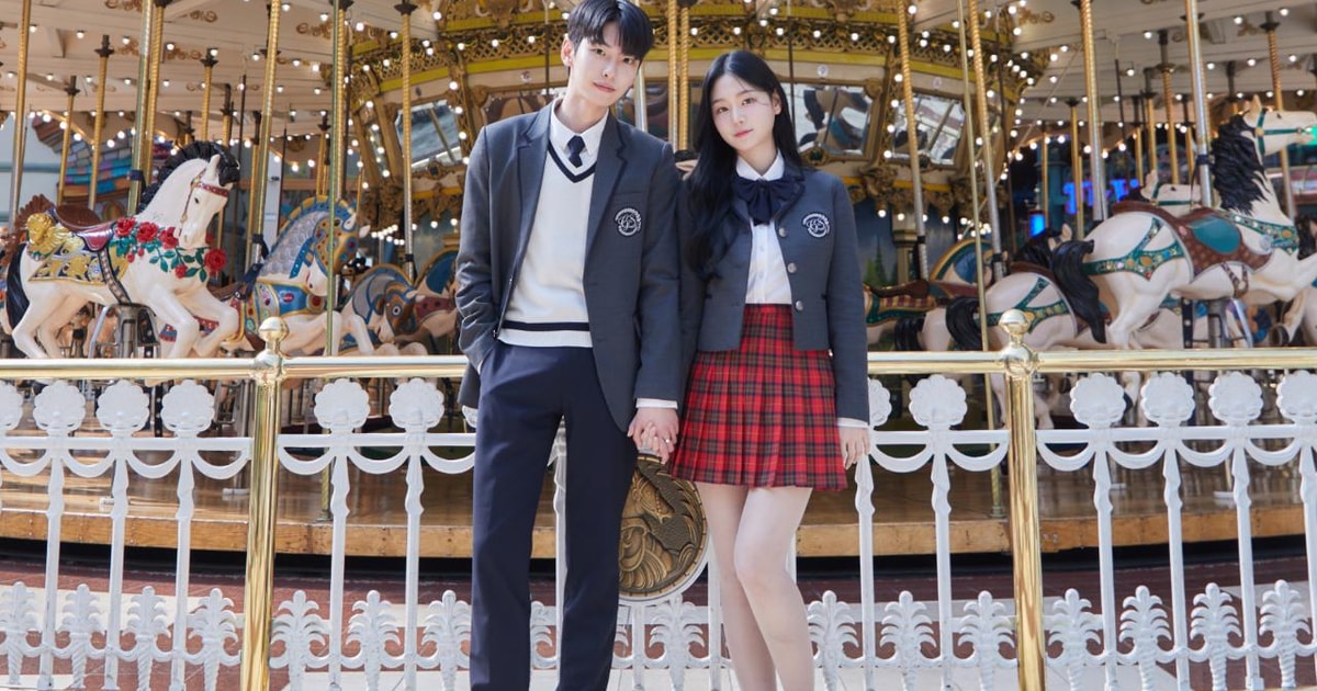 Seúl: Lotte World Pase de 1 Día + Alquiler de Uniforme Escolar Coreano ...