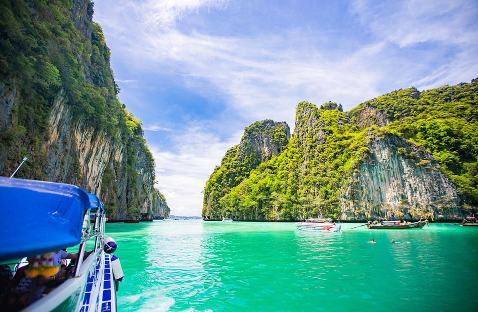 Phuket: Excursión a la Playa Maya, la Isla de Bambú y las Islas Phi Phi ...