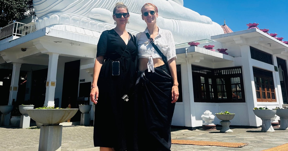 Kandy: Private Guided City Tour with Local Guide by Tuk Tuk | GetYourGuide