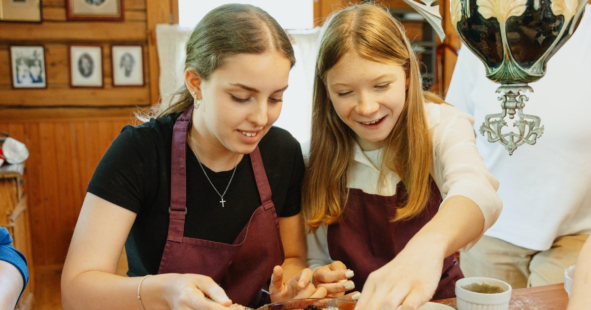 Puumala: Blueberry Rye Pie Baking Workshop | GetYourGuide
