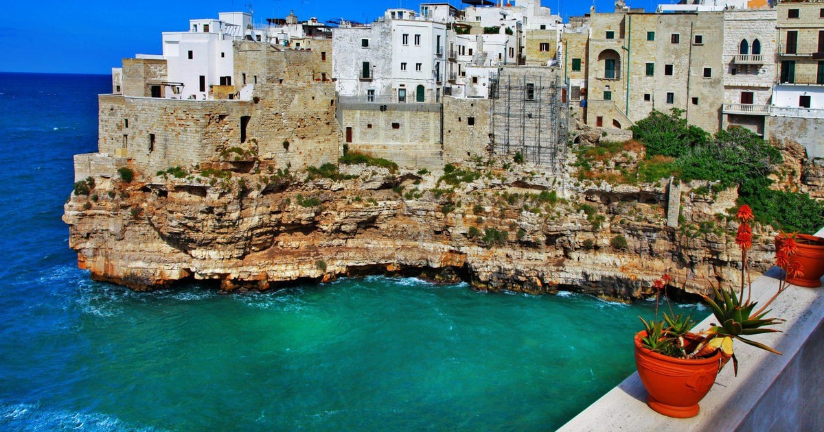 Polignano a Mare Highlights: Historischer Rundgang | GetYourGuide
