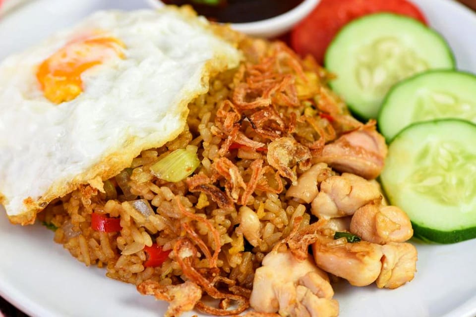 Lombok: The Southern Gilis Tour (incl. Lunch) | GetYourGuide