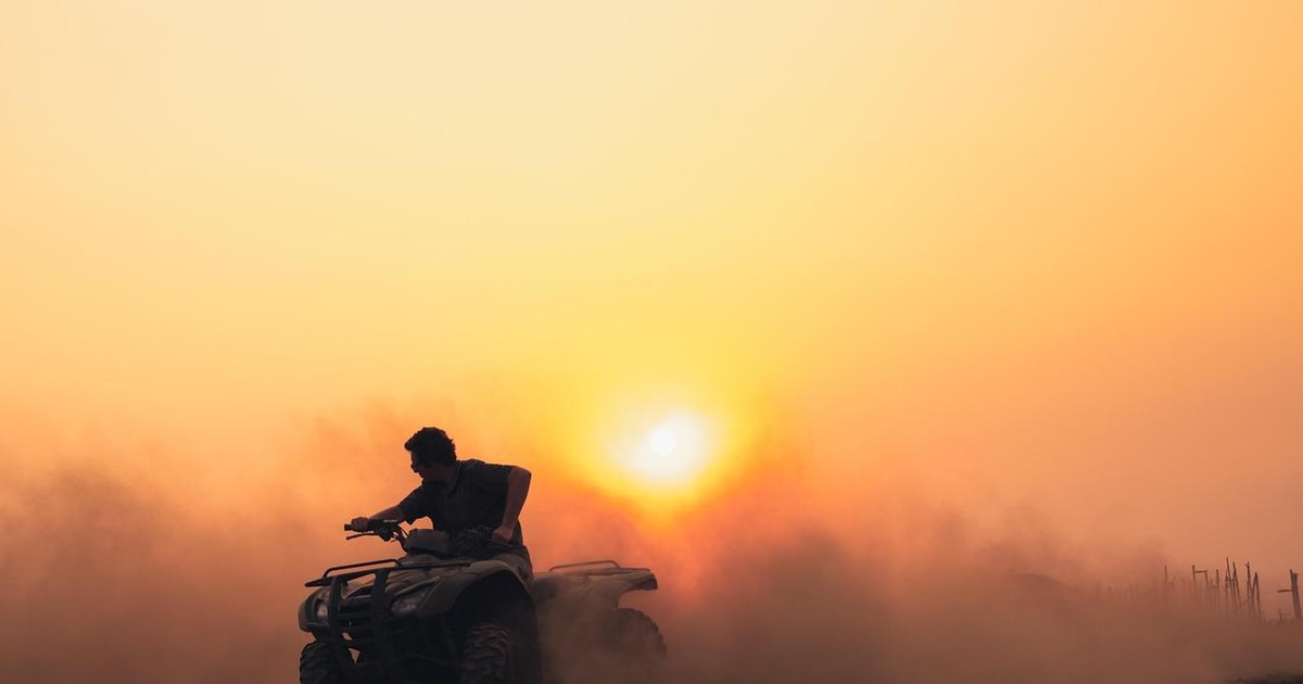 Djerba: Desert sunset, Bedouin evening, and aperitif included ...