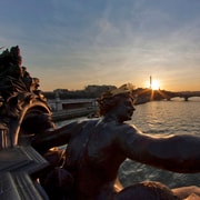 PARIS : Olympic City Tour, Games That Make History | GetYourGuide